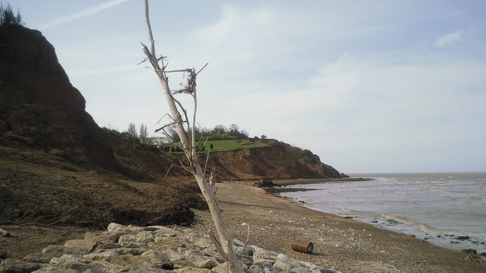 Fossil Hunting at Warden Point Isle of Sheppey | GoFossilHunting